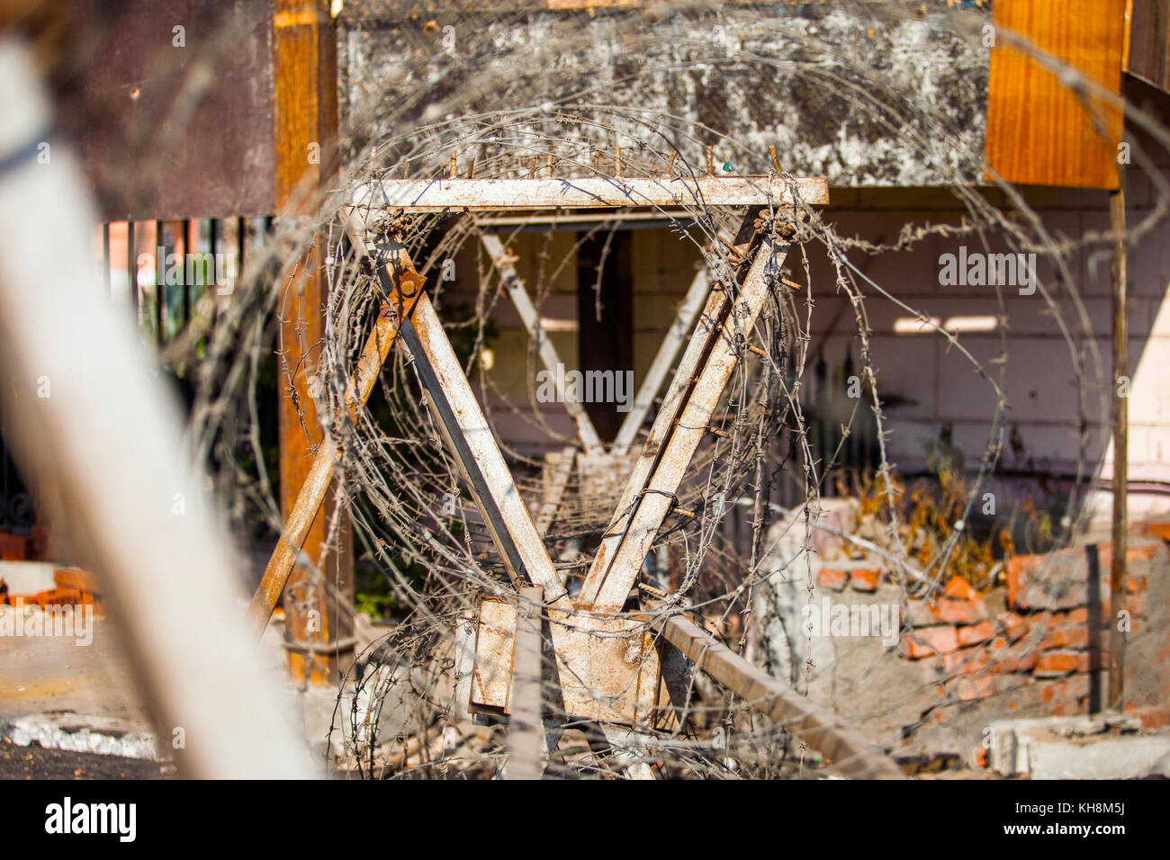 Bard wire hi-res stock photography and images - Alamy