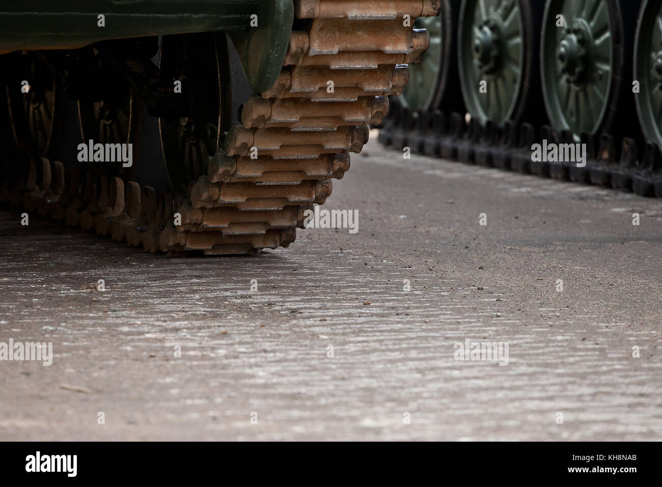 Tank parts hi-res stock photography and images - Alamy