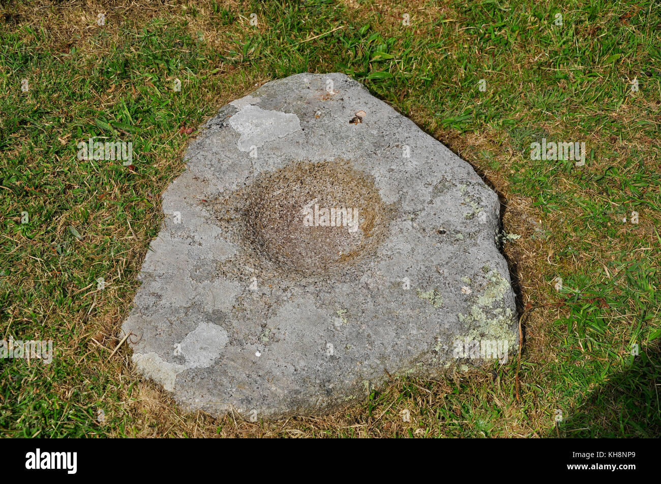 Roman quern stone hi-res stock photography and images - Alamy