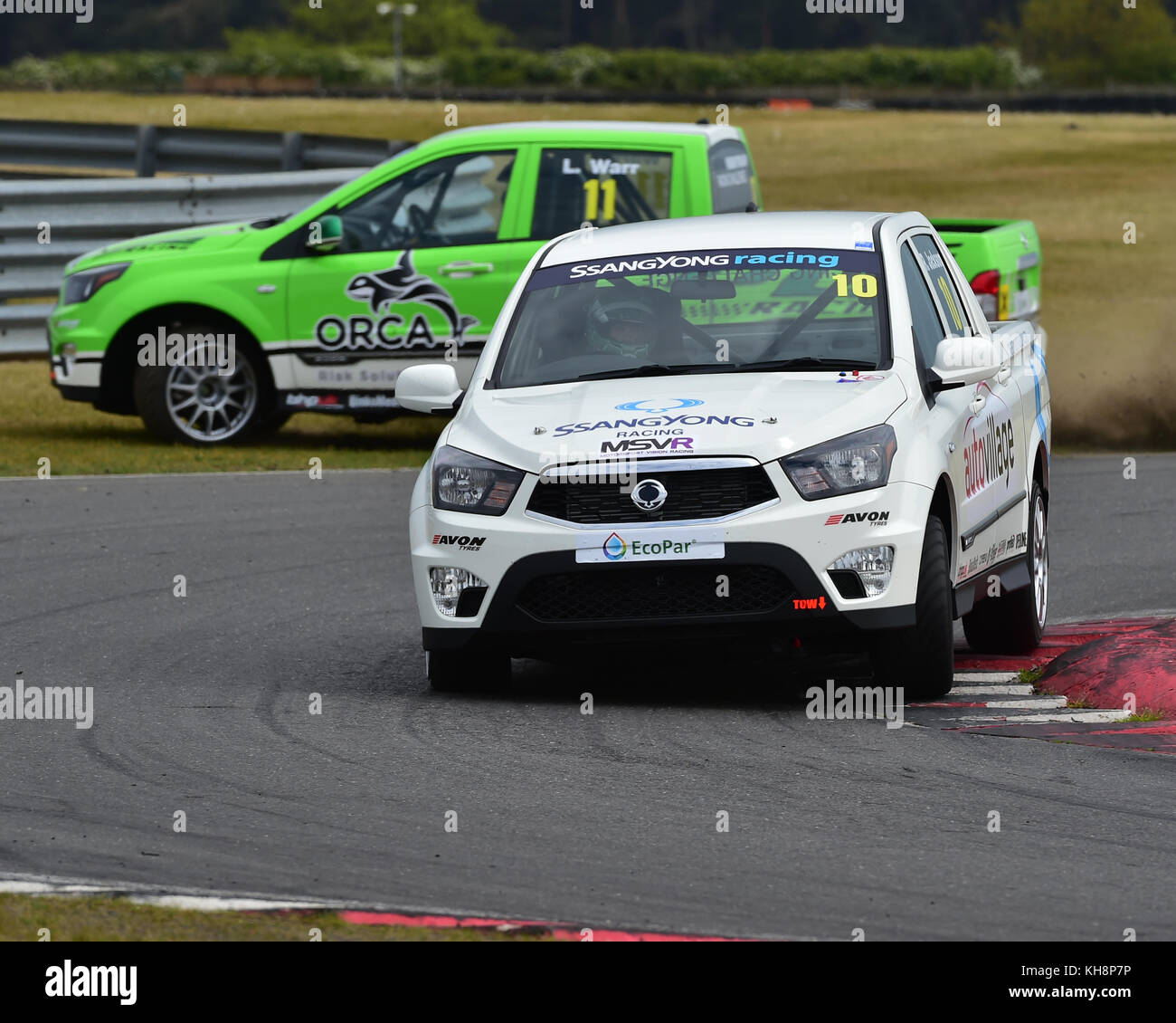 Rebecca Jackson, SsangYong Musso, SsangYong Racing Challenge, Mini ...