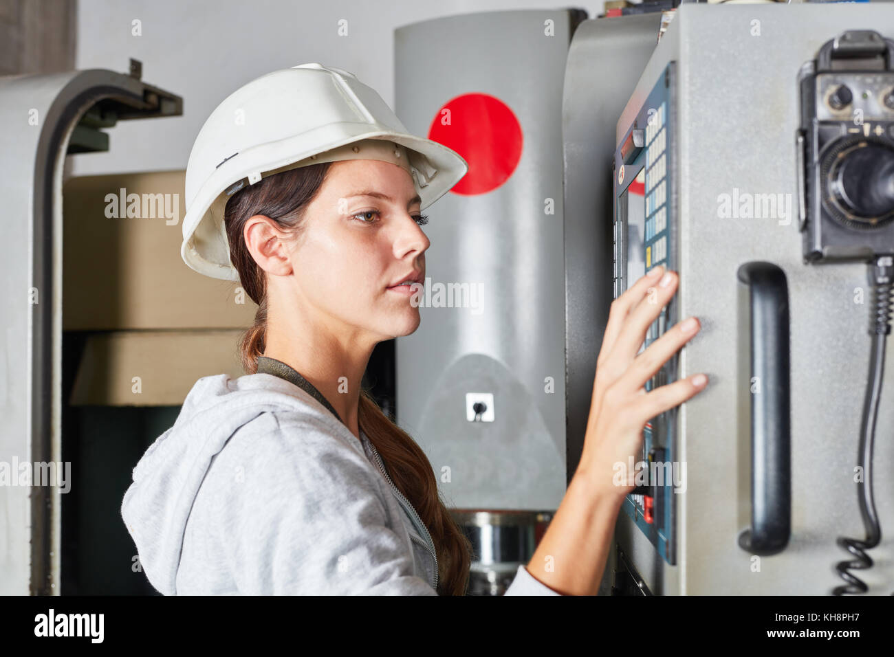 Cnc machine hi-res stock photography and images - Alamy