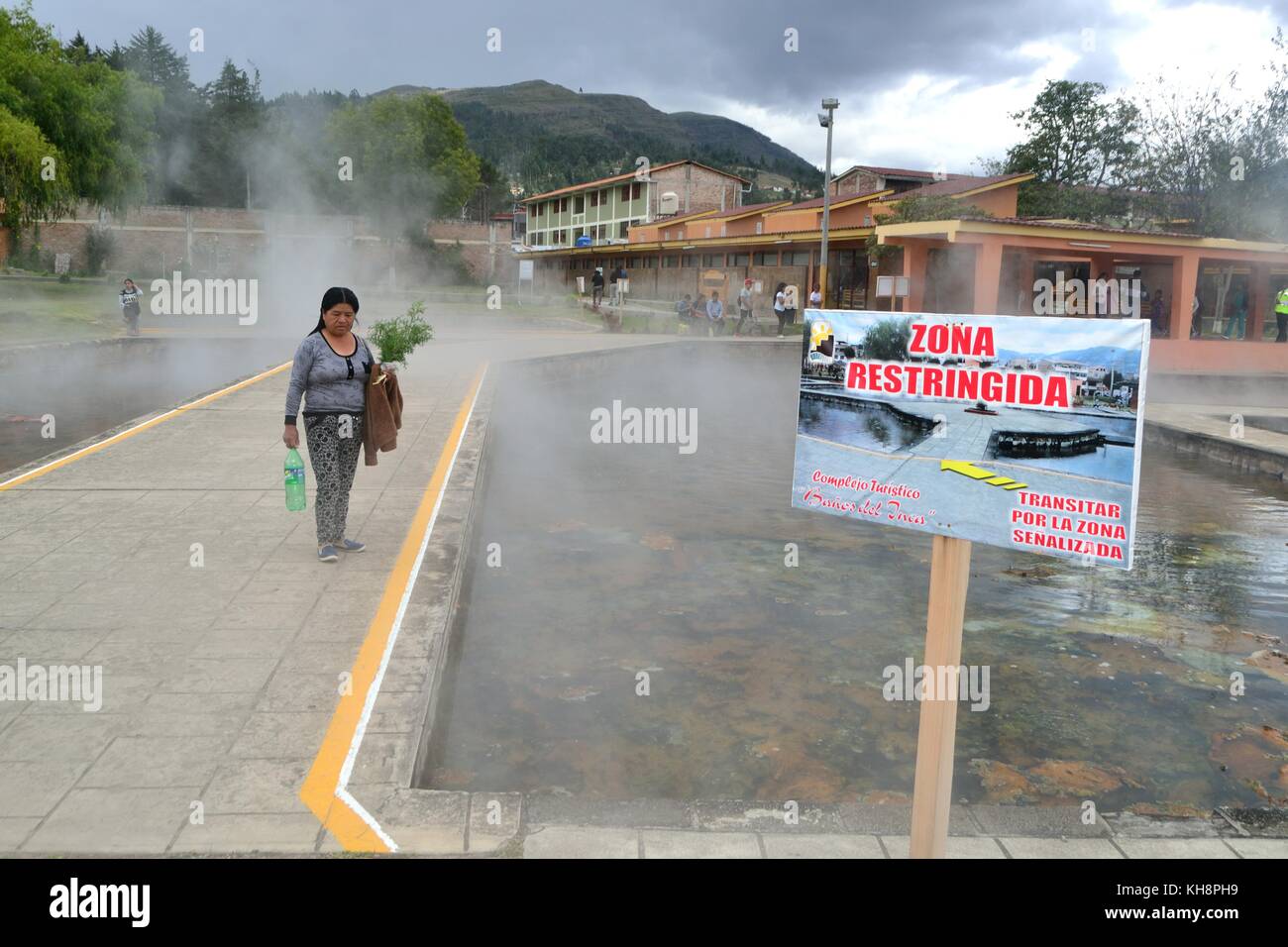 Los banos del inca hi-res stock photography and images - Alamy