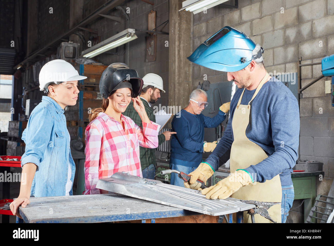 Trainee instructor hi-res stock photography and images - Alamy