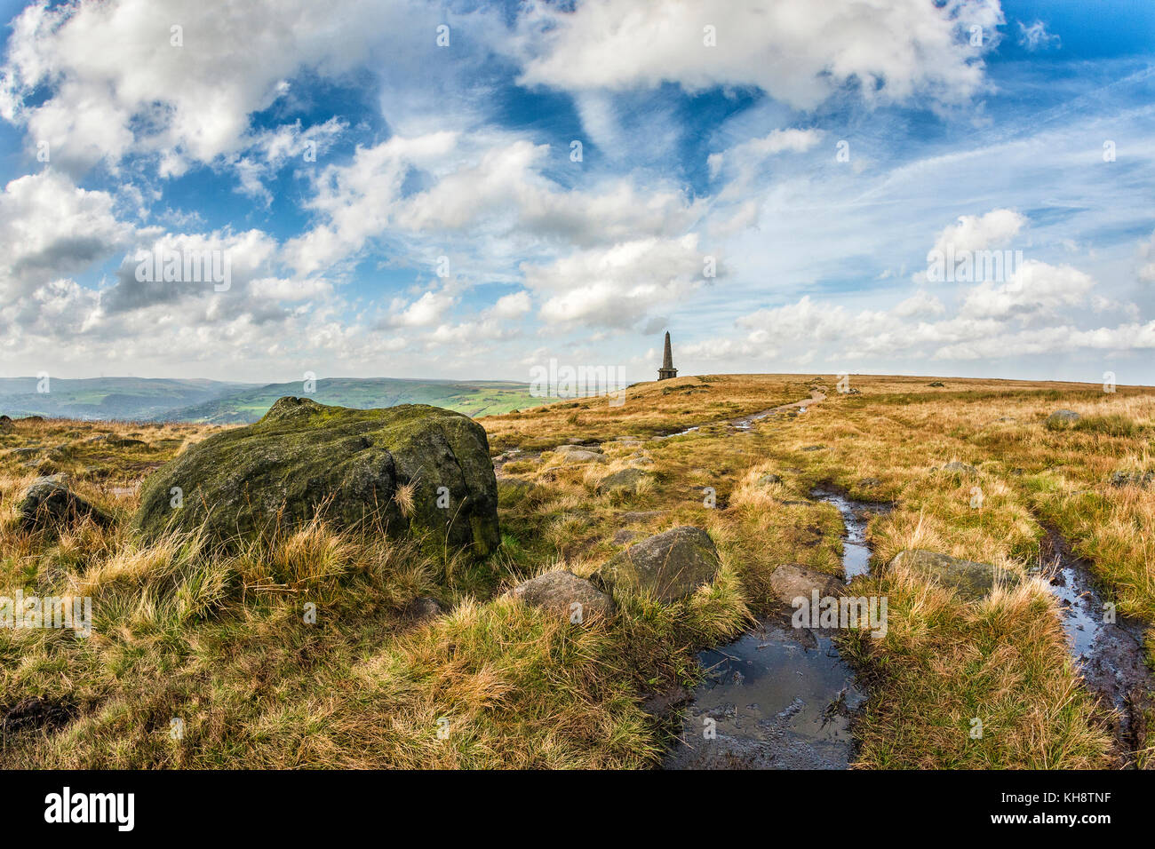 stoodley pike monument calderdale Stock Photo - Alamy