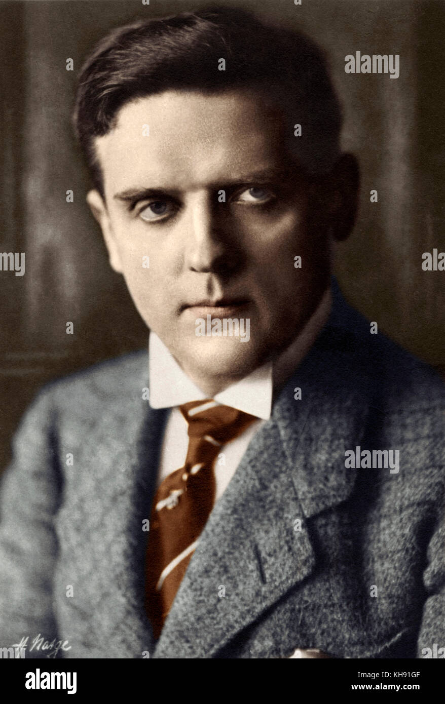 German baritone hi-res stock photography and images - Alamy