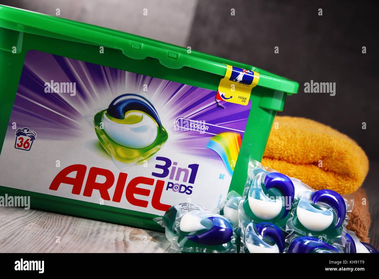 Ariel detergent hi-res stock photography and images - Alamy