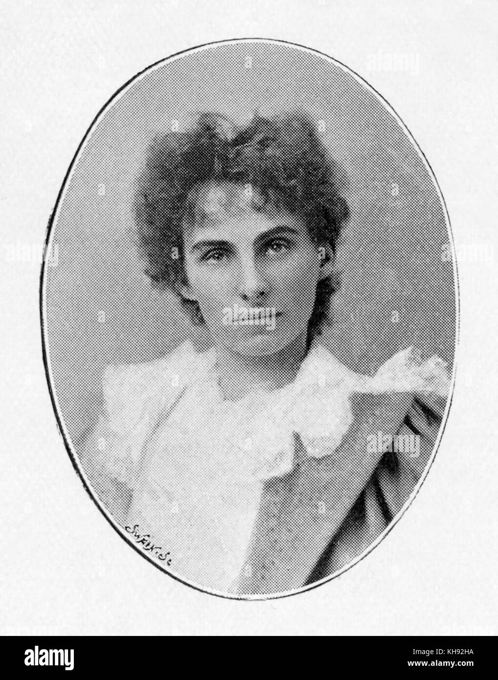 Julia Lewis - Welsh opera singer Stock Photo - Alamy