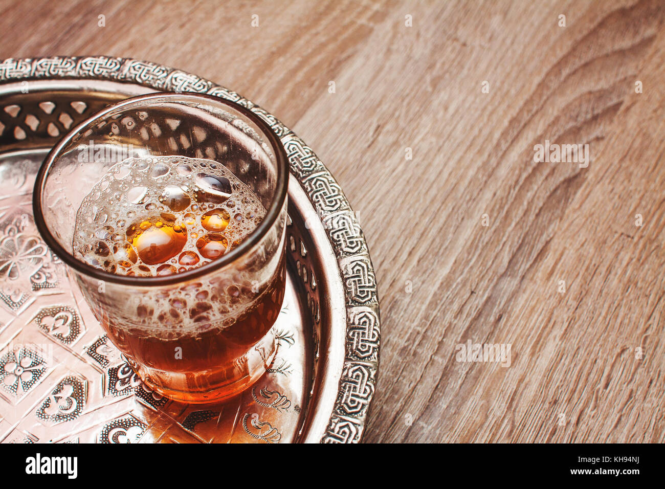 Moroccan tea cup hi-res stock photography and images - Alamy