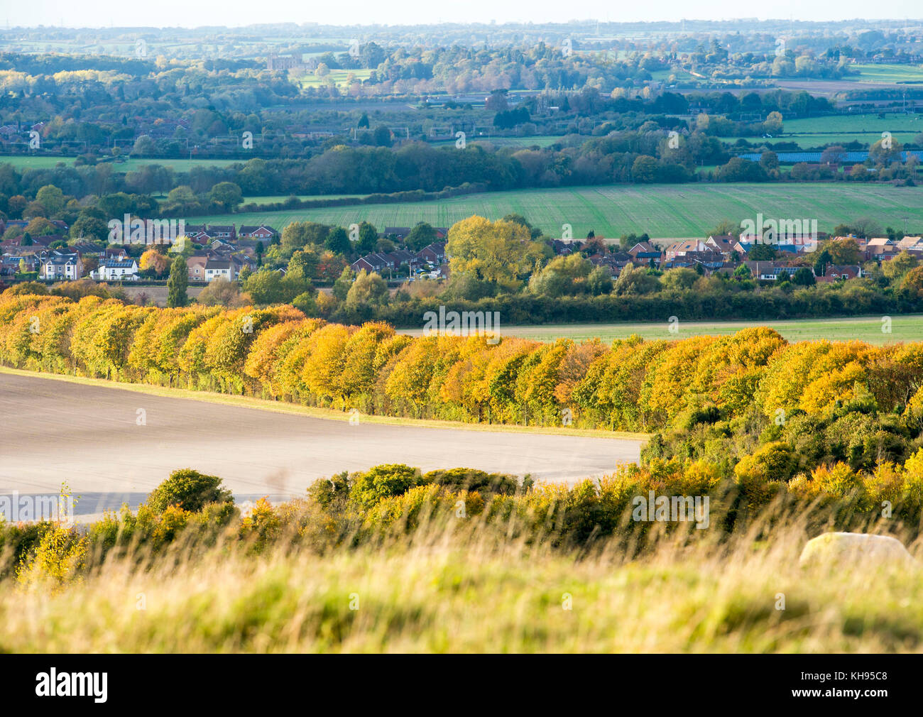AUTUMN IN PITSTONE NEAR TRING PICTURE JEREMY SELWYN 13/10/2017 Credit ...