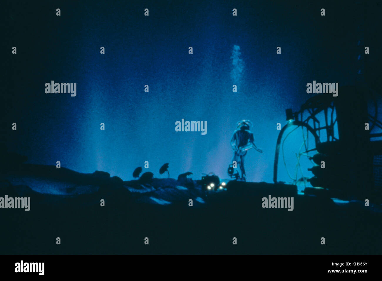 1989 the abyss hi-res stock photography and images - Alamy