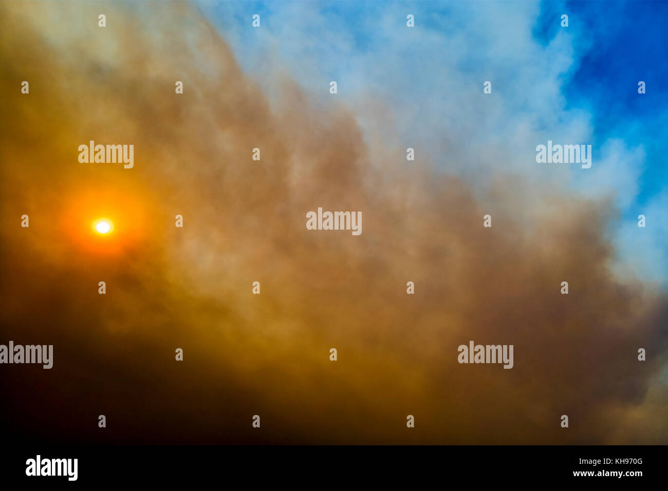 Fire from heaven hi-res stock photography and images - Alamy