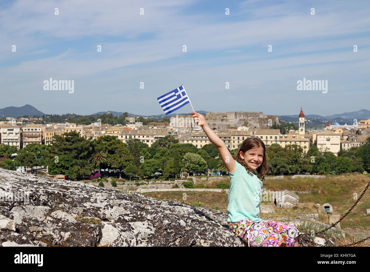 Flag child hi-res stock photography and images - Alamy