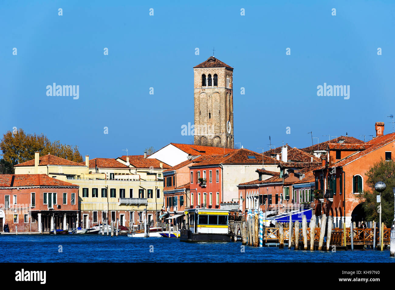 Italie. Venitie. Venise. Ile de Murano // Italy, Veneto, Venice, Murano ...