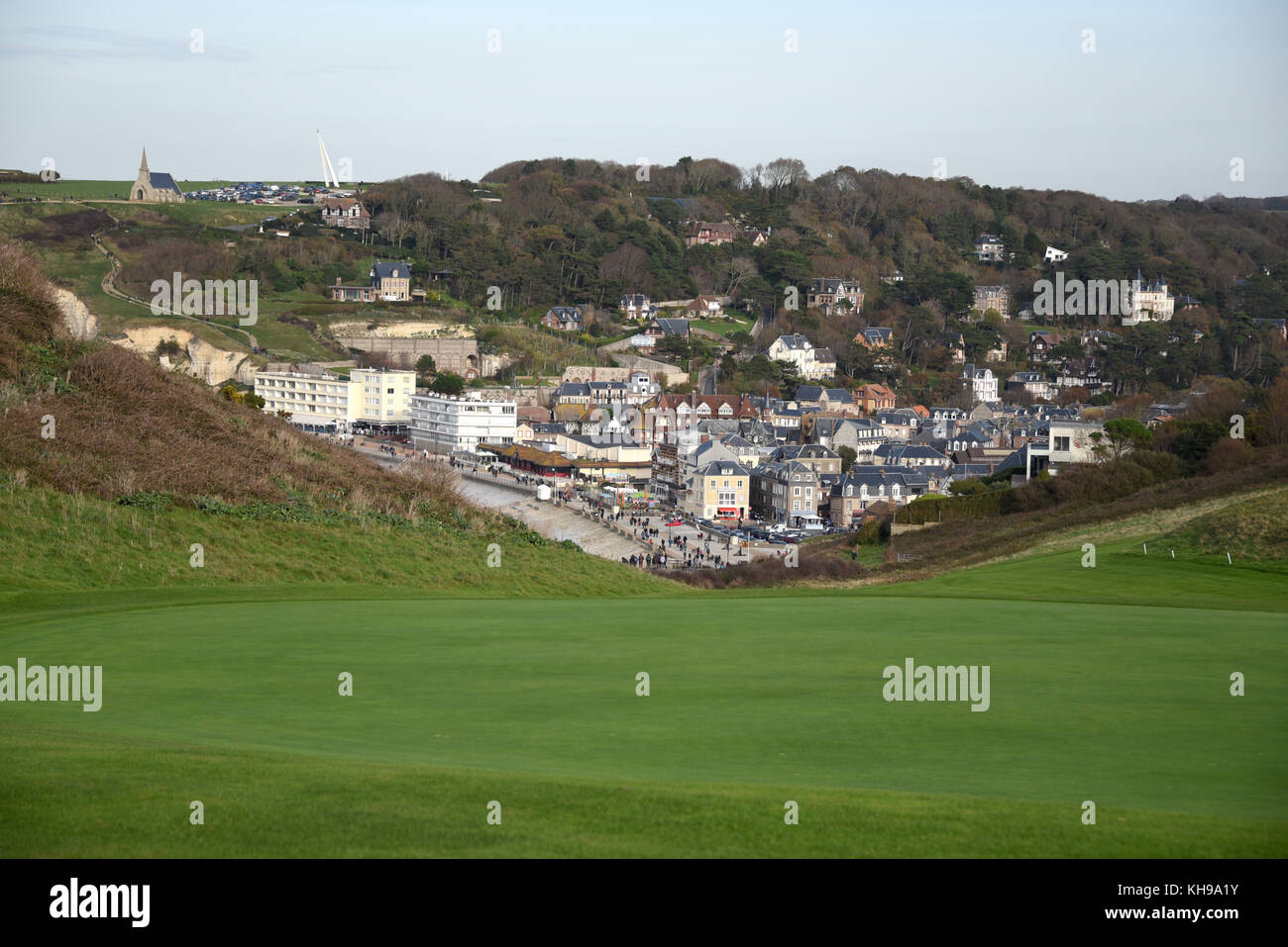 Etretat golf hi-res stock photography and images - Alamy