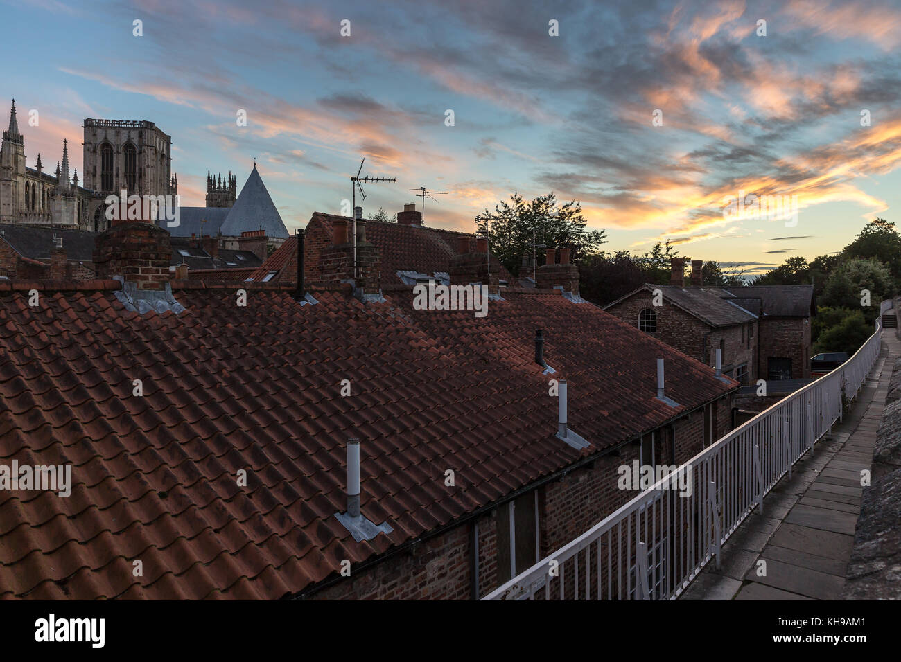 York Minster at Sunset from the City Walls, York Stock Photo - Alamy