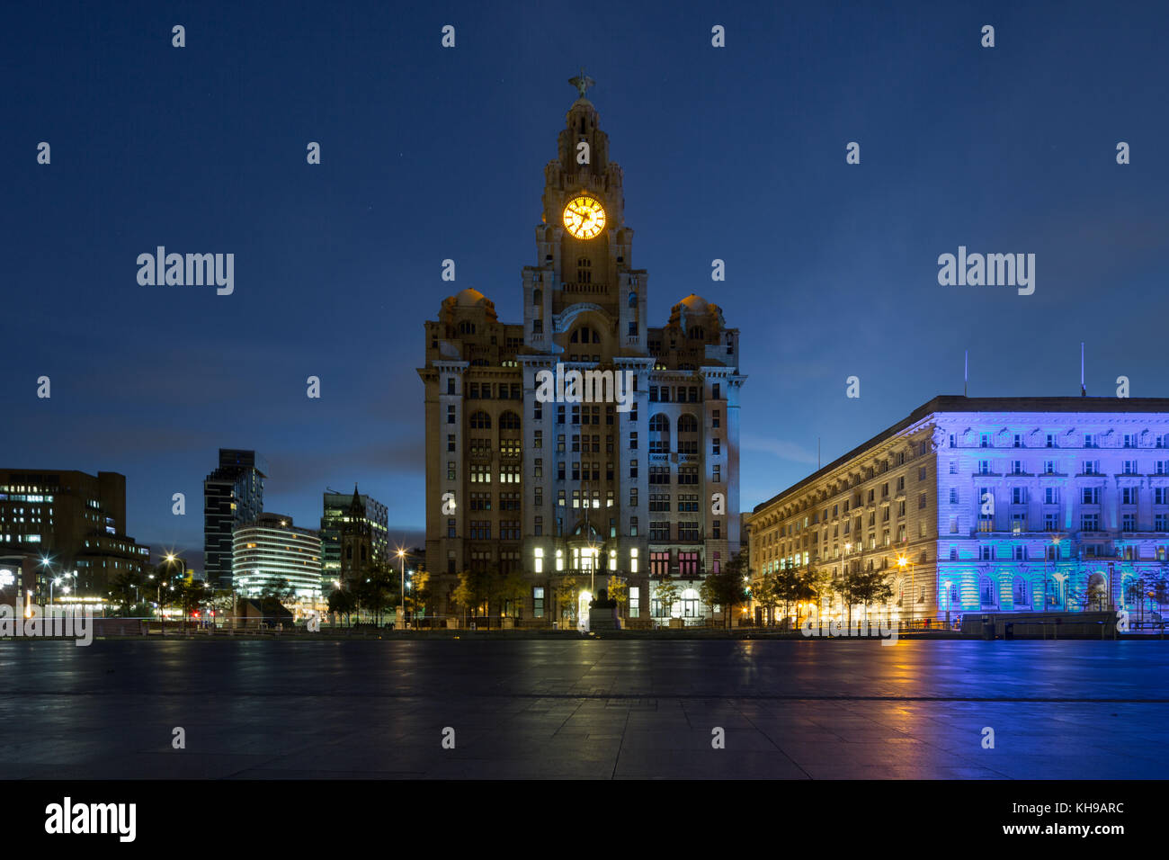 The Three Graces, Liverpool Stock Photo - Alamy