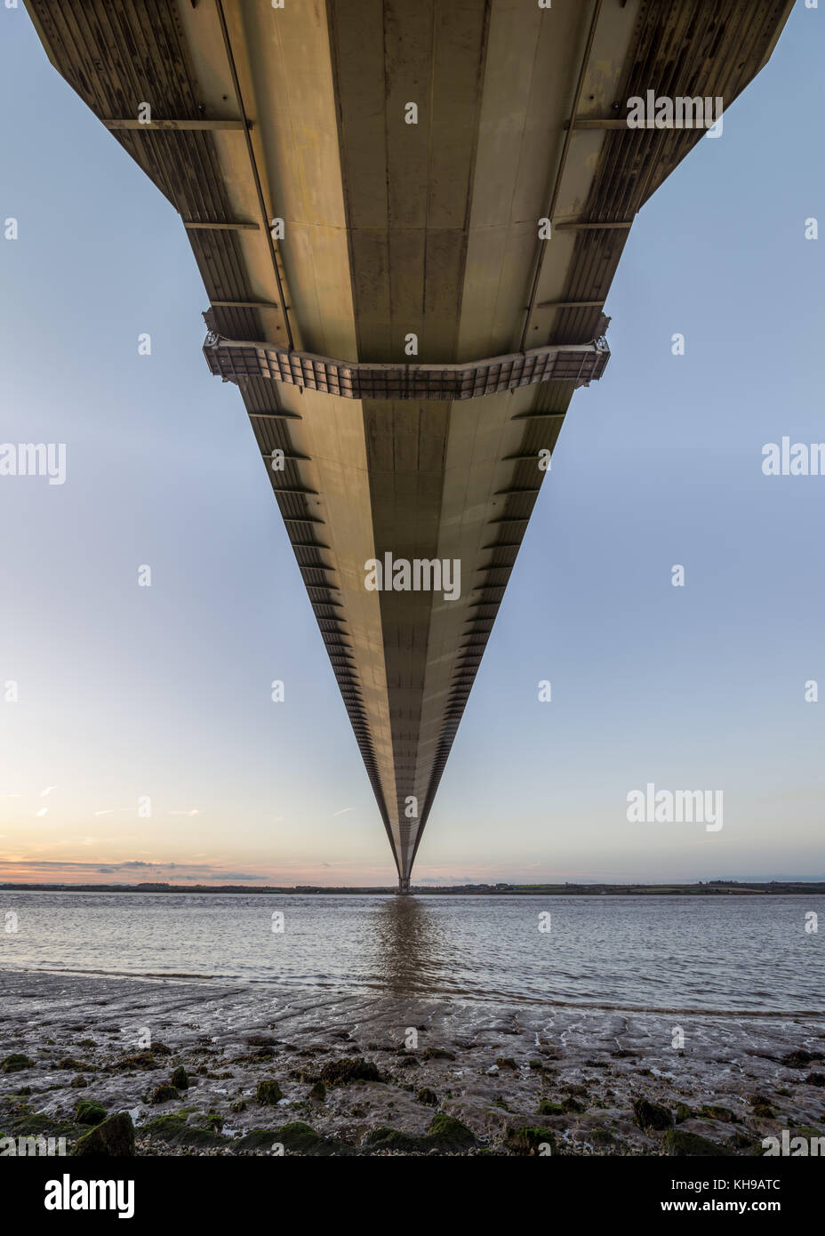 Humber Bridge, Sunrise Stock Photo - Alamy