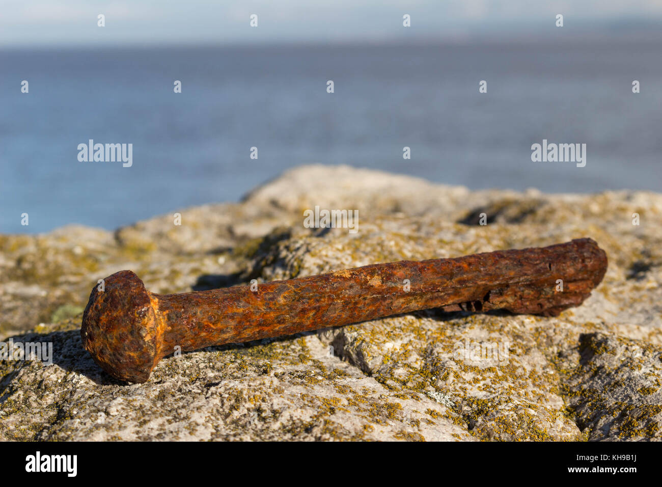 Ships peg hi-res stock photography and images - Alamy