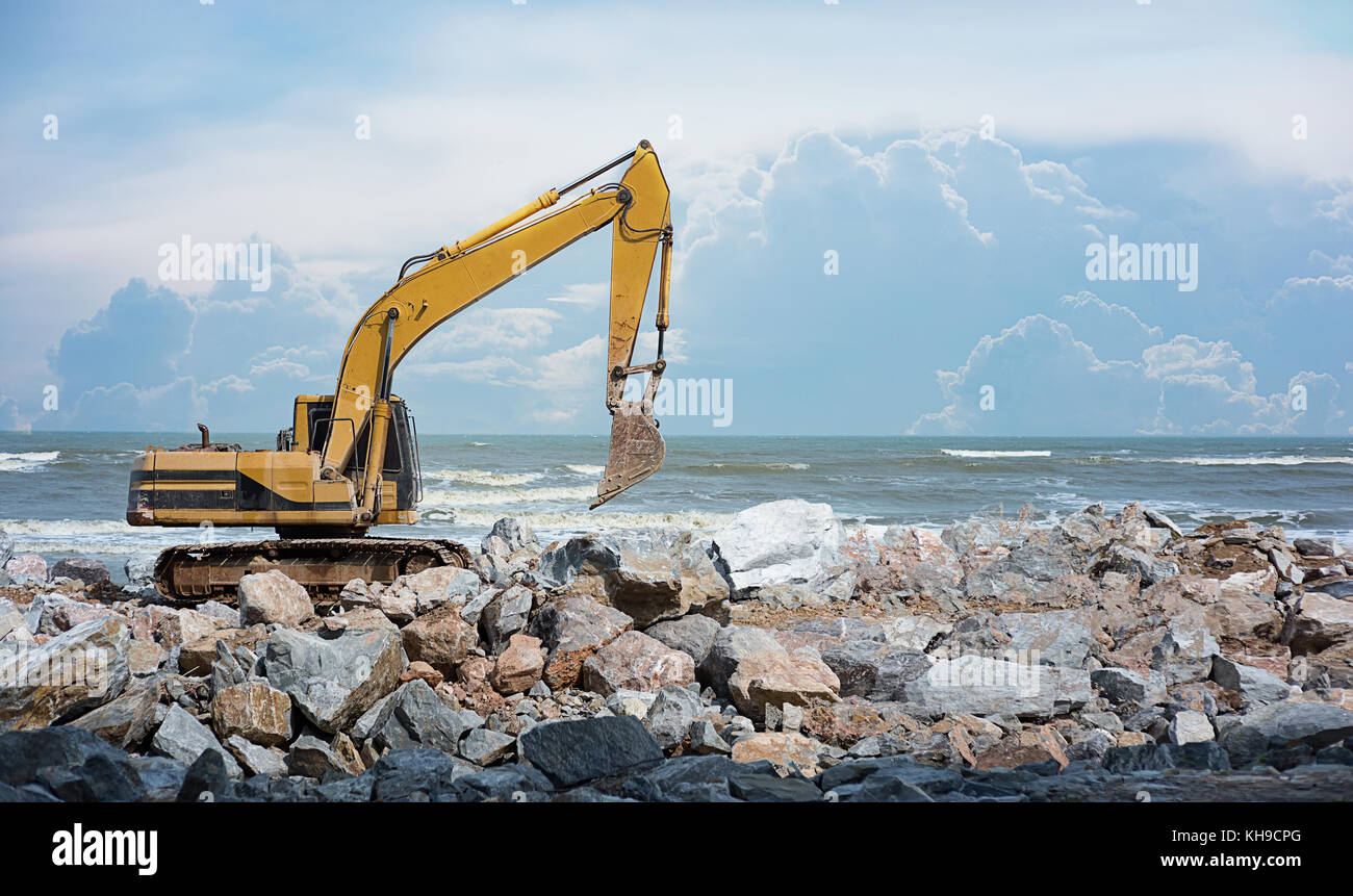 man work construction site excavator earthmoving Stock Photo - Alamy