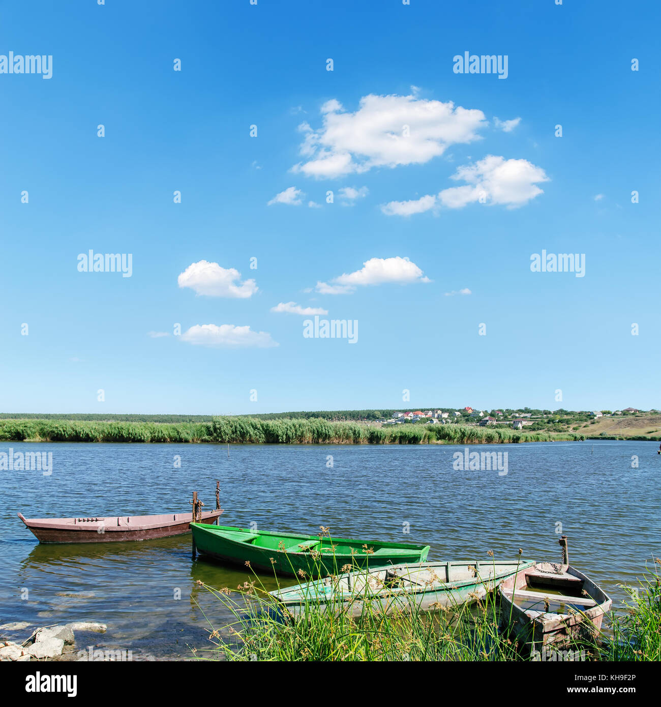 Old boats on river hi-res stock photography and images - Alamy