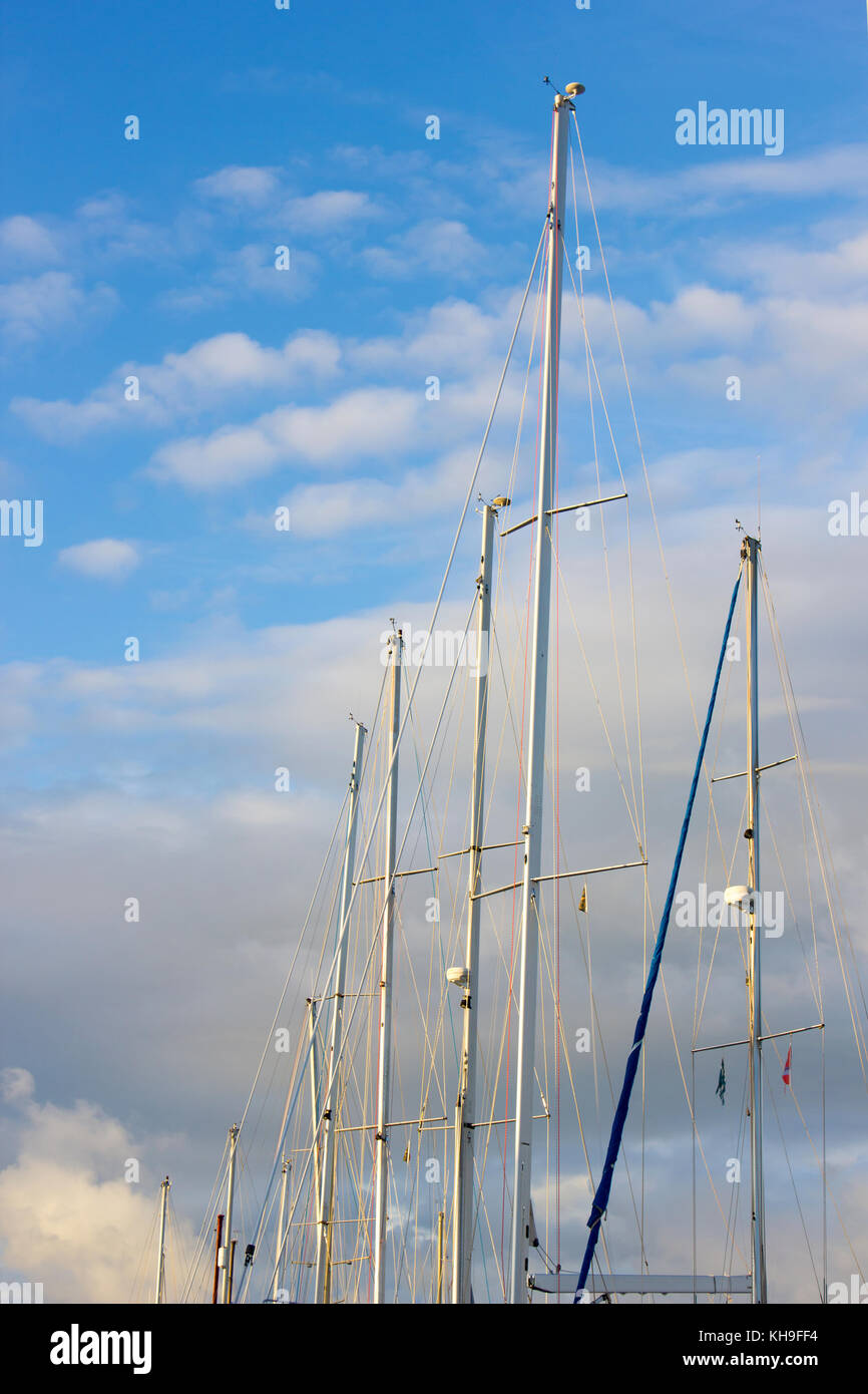 Big blue boats hi-res stock photography and images - Alamy