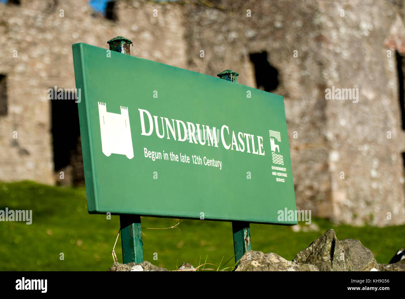 Dundrum castle hi-res stock photography and images - Alamy