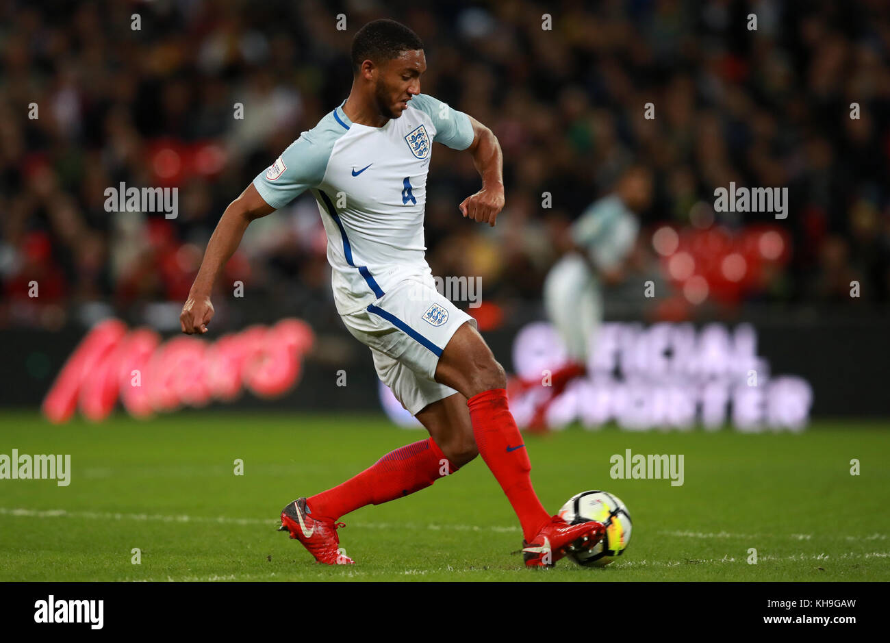 England's Joe Gomez Stock Photo - Alamy