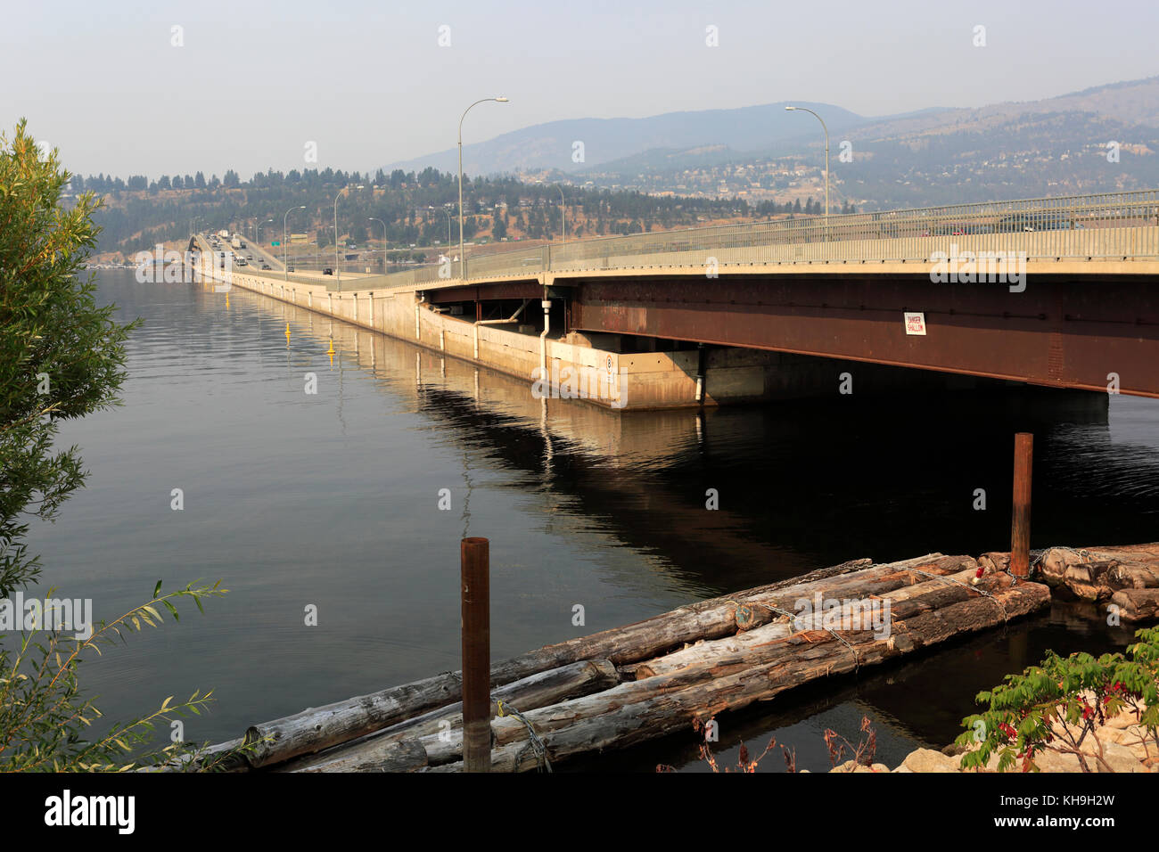 The Bennett Bridge, Kelowna City, Okanagan Lake, British Columbia ...