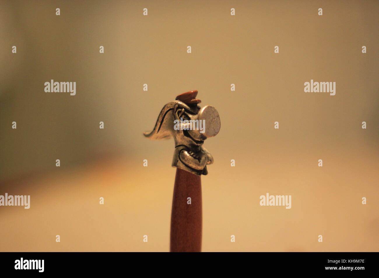 Hammer shaped head hi-res stock photography and images - Alamy