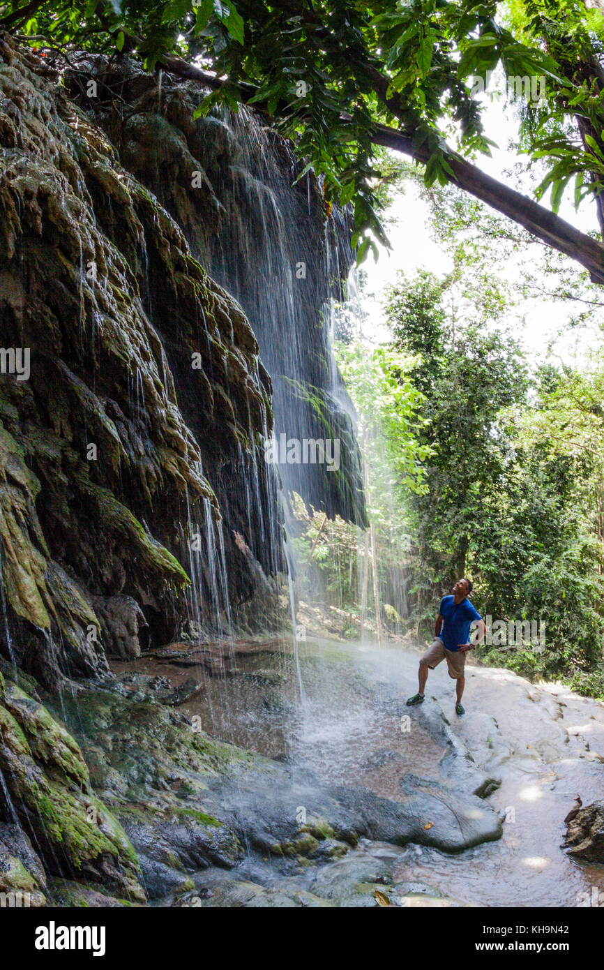 Hughs hi-res stock photography and images - Alamy