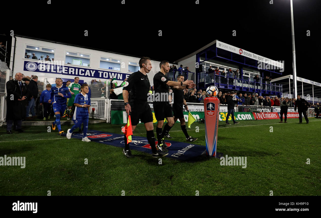 Referee Dean Whitestone walking out at the start of the FA Cup, 1st ...