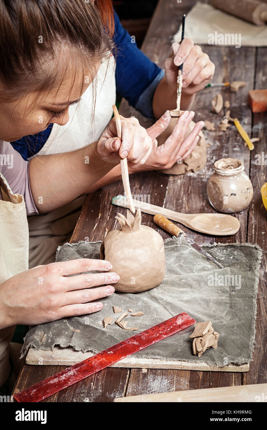 Pottery lesson hi-res stock photography and images - Alamy