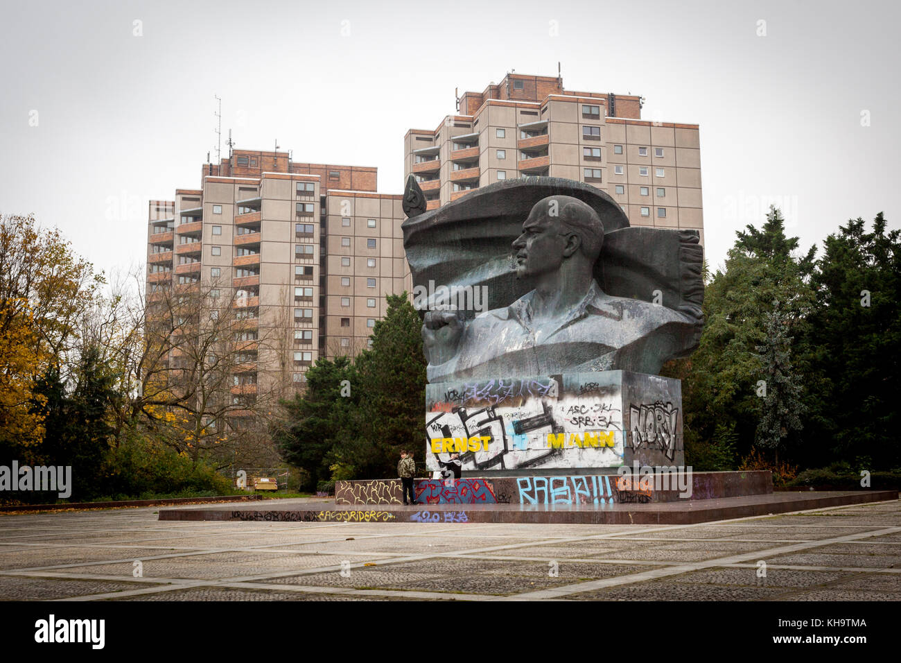 Memorial in Berlin to Ernst Thälmann, leader of the Communist Party of ...