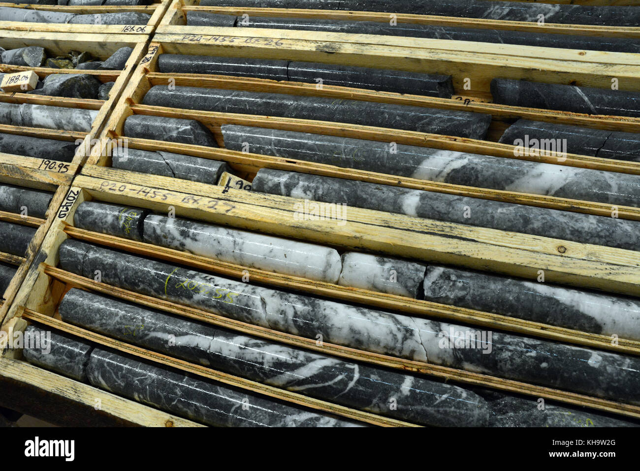 Core samples hi-res stock photography and images - Alamy