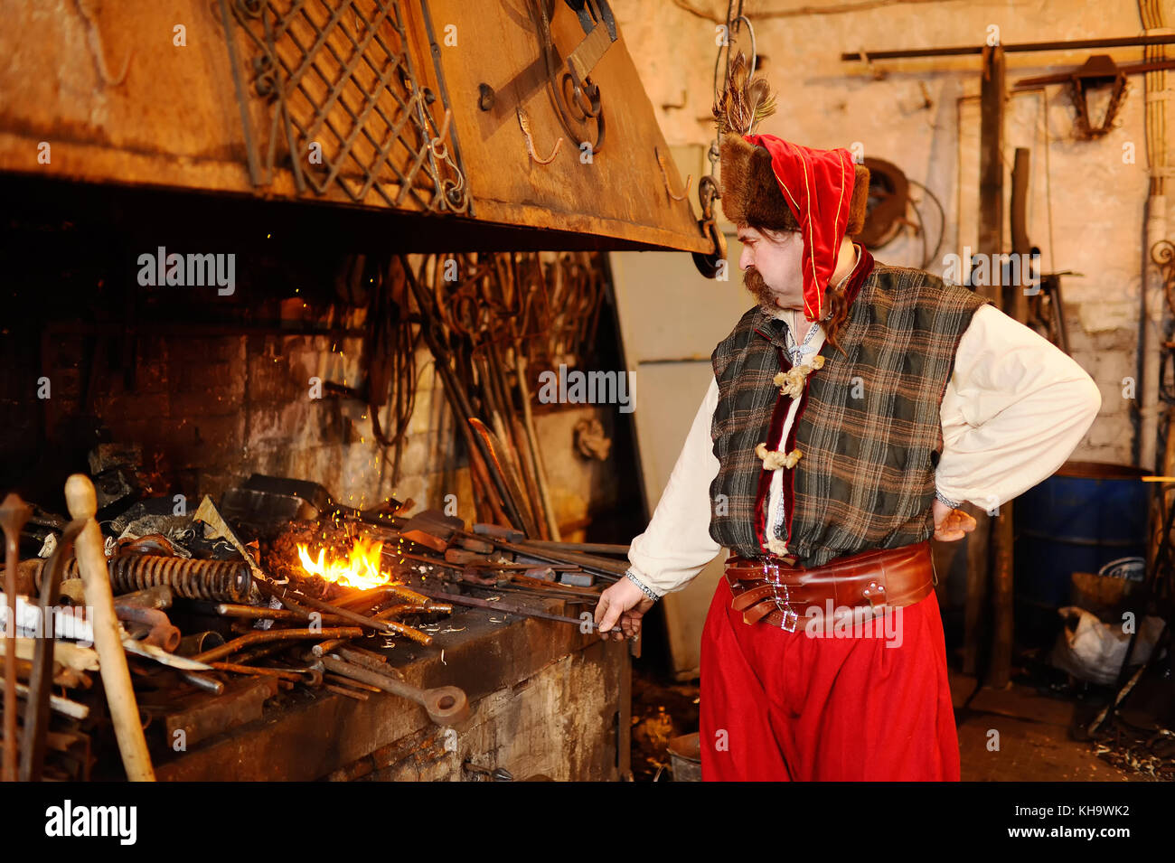 Smithy skill hi-res stock photography and images - Alamy