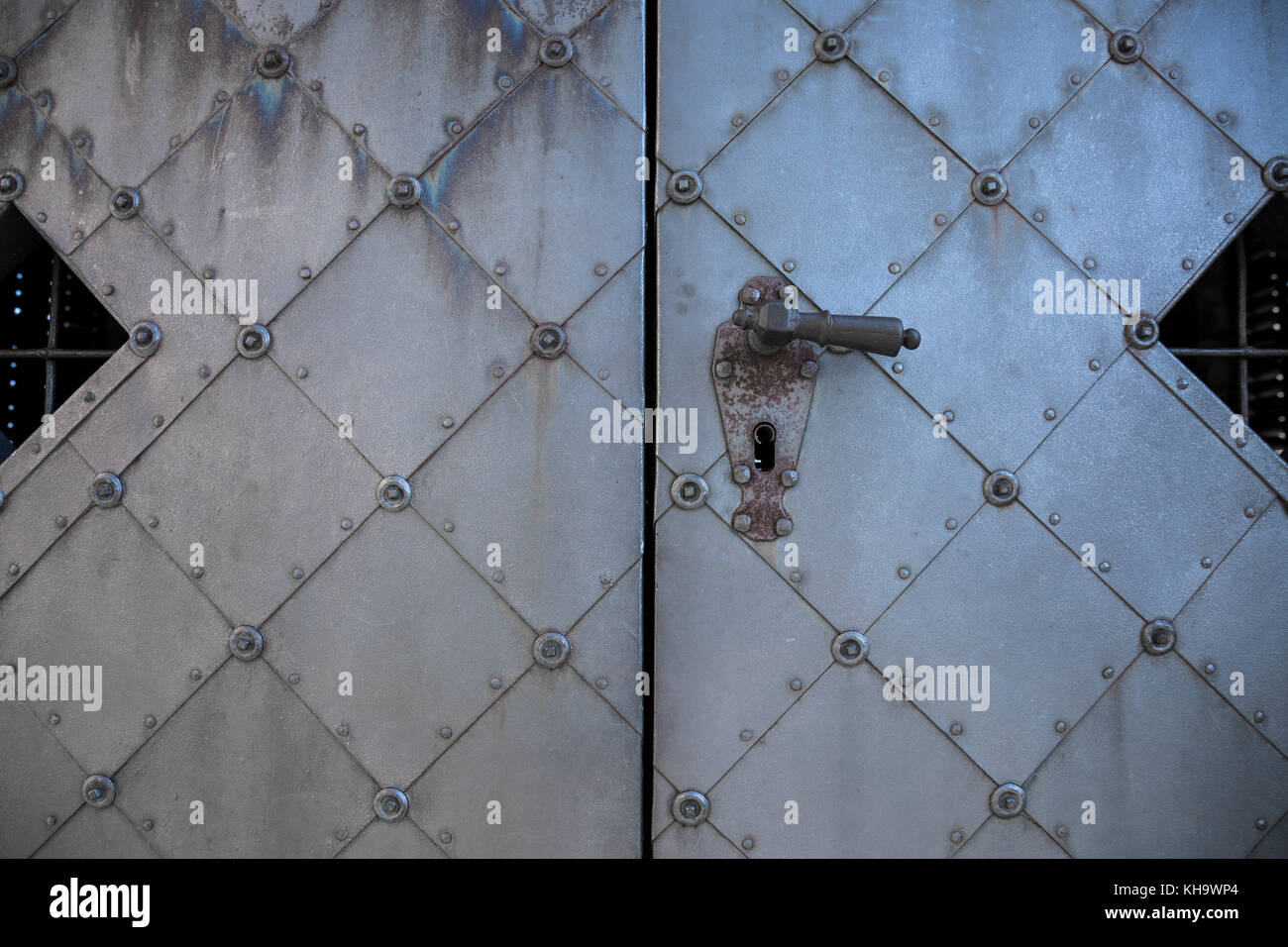 Abstract checks hi-res stock photography and images - Alamy