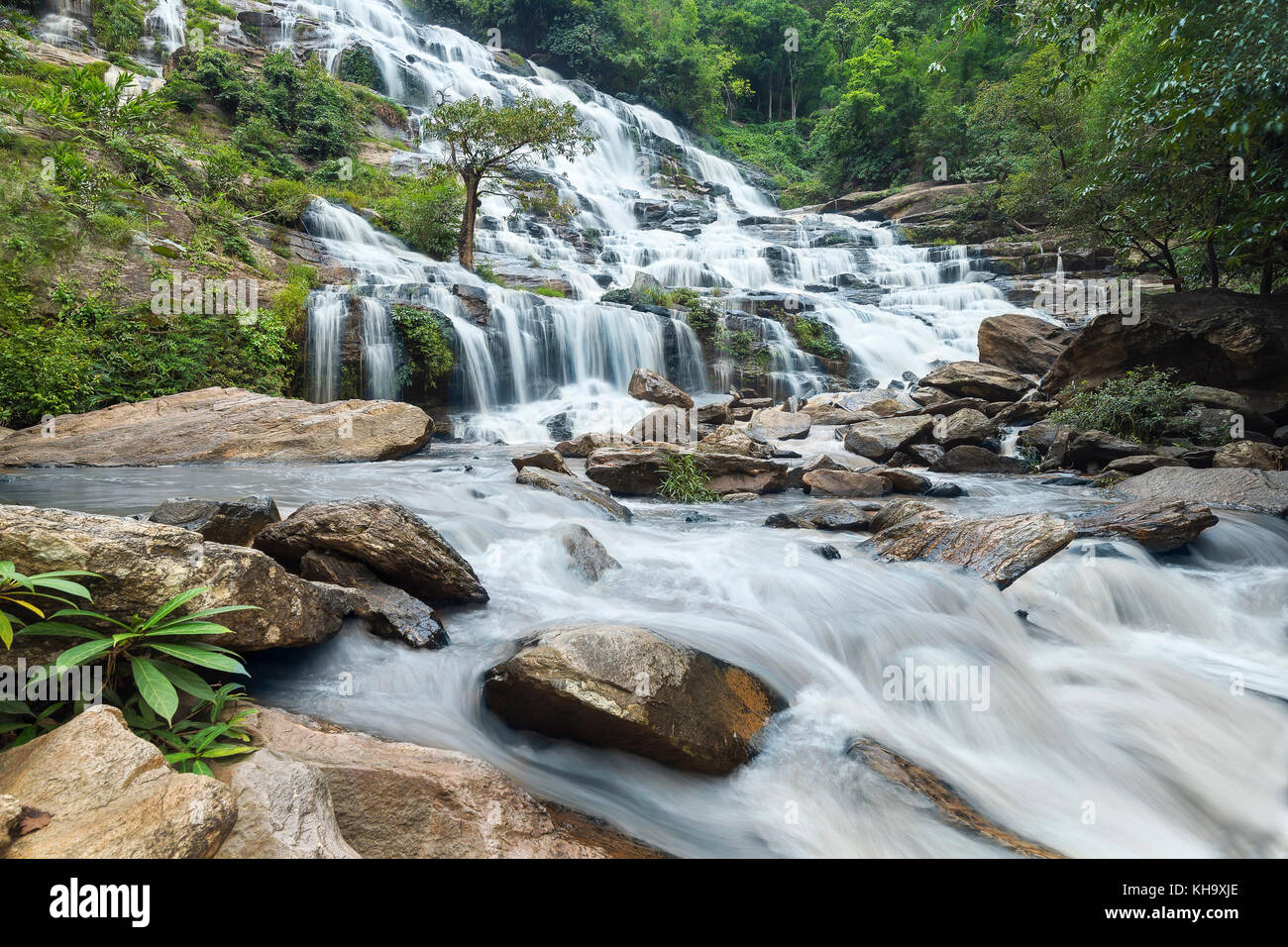 Mae-Ya Waterfall in Chiang Mai Thailand Stock Photo - Alamy