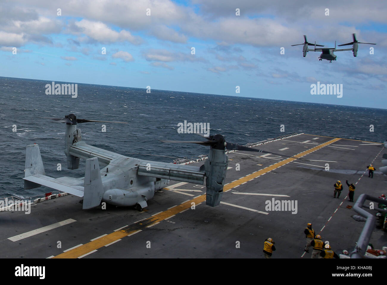 A U.S. Marine Corps MV-22B Osprey with Marine Medium Tiltrotor Squadron ...