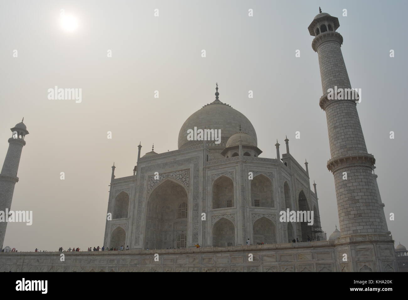 Taj mahal india interior hi-res stock photography and images - Alamy