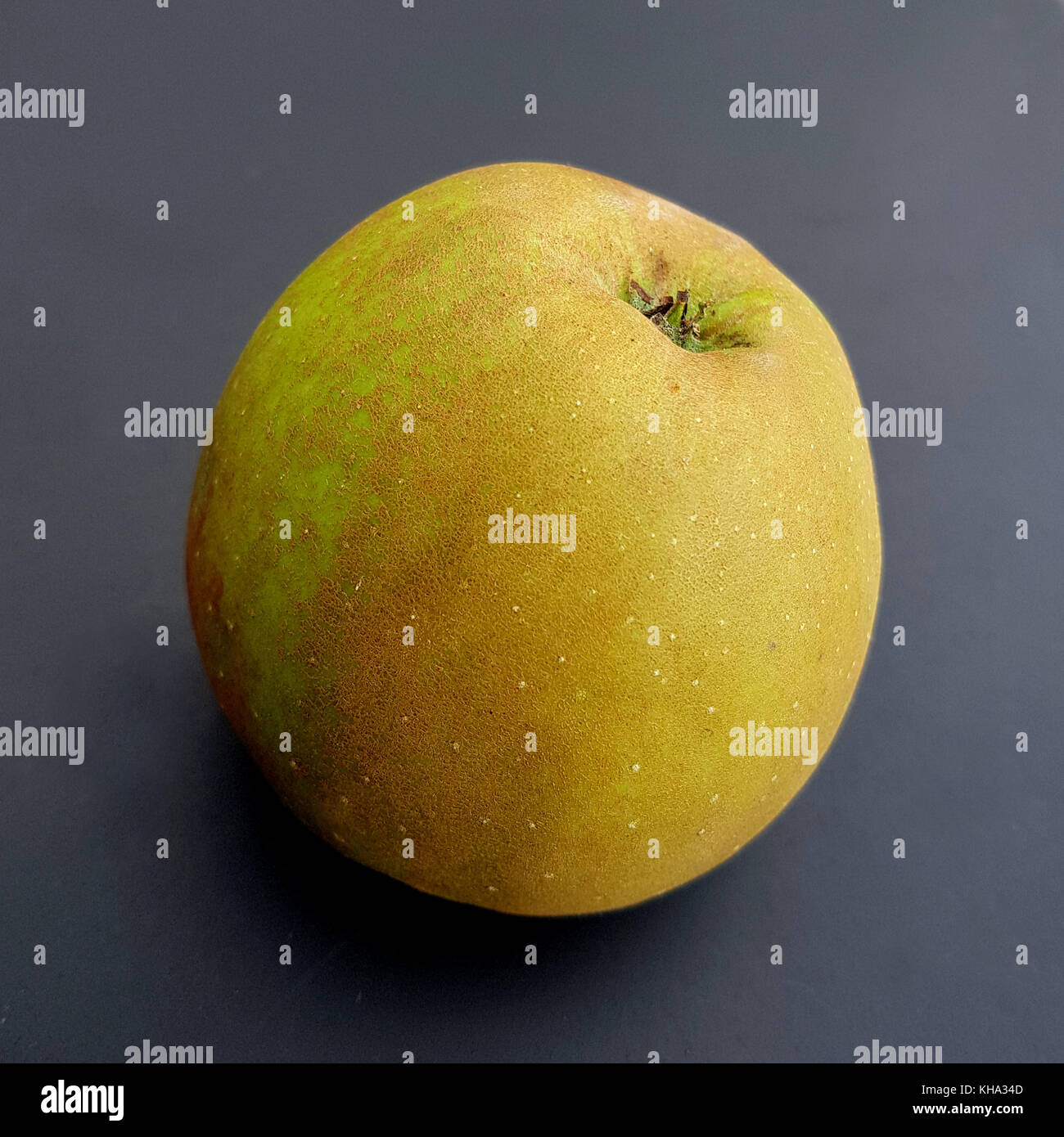 Boskoop apfel hi-res stock photography and images - Alamy