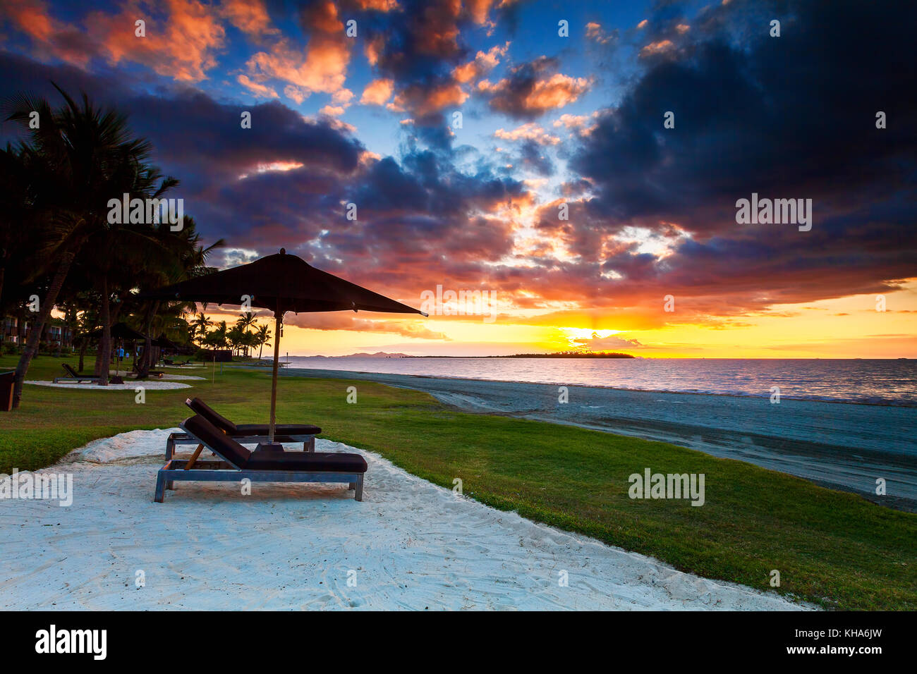 Fiji sunset and deck chair hi-res stock photography and images - Alamy