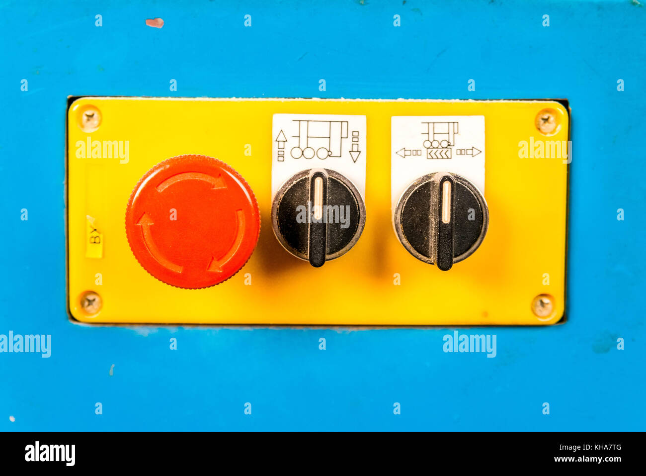 Old Cnc Control Panel High Resolution Stock Photography and Images - Alamy