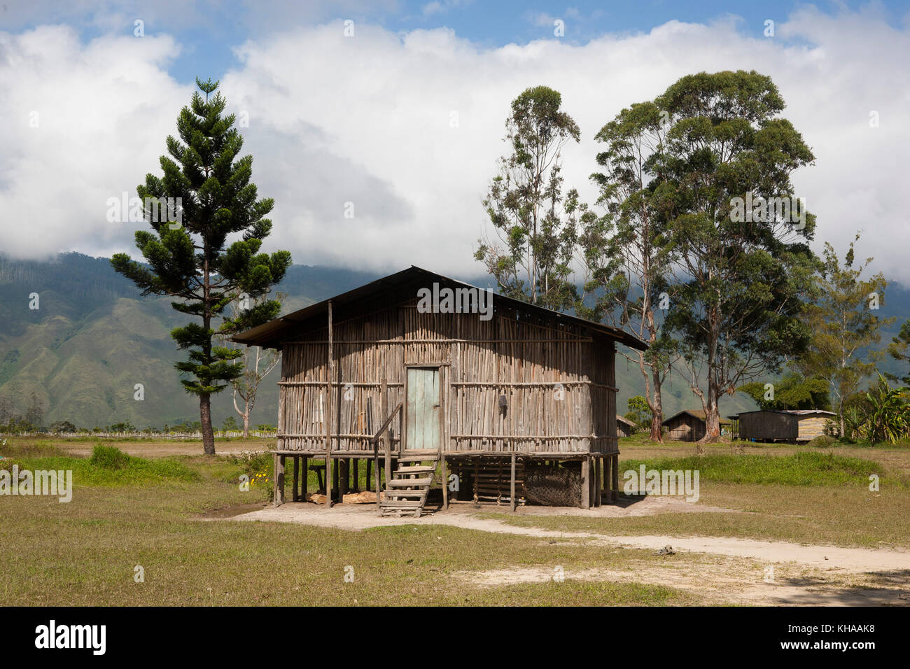 Telefomin High Resolution Stock Photography and Images - Alamy