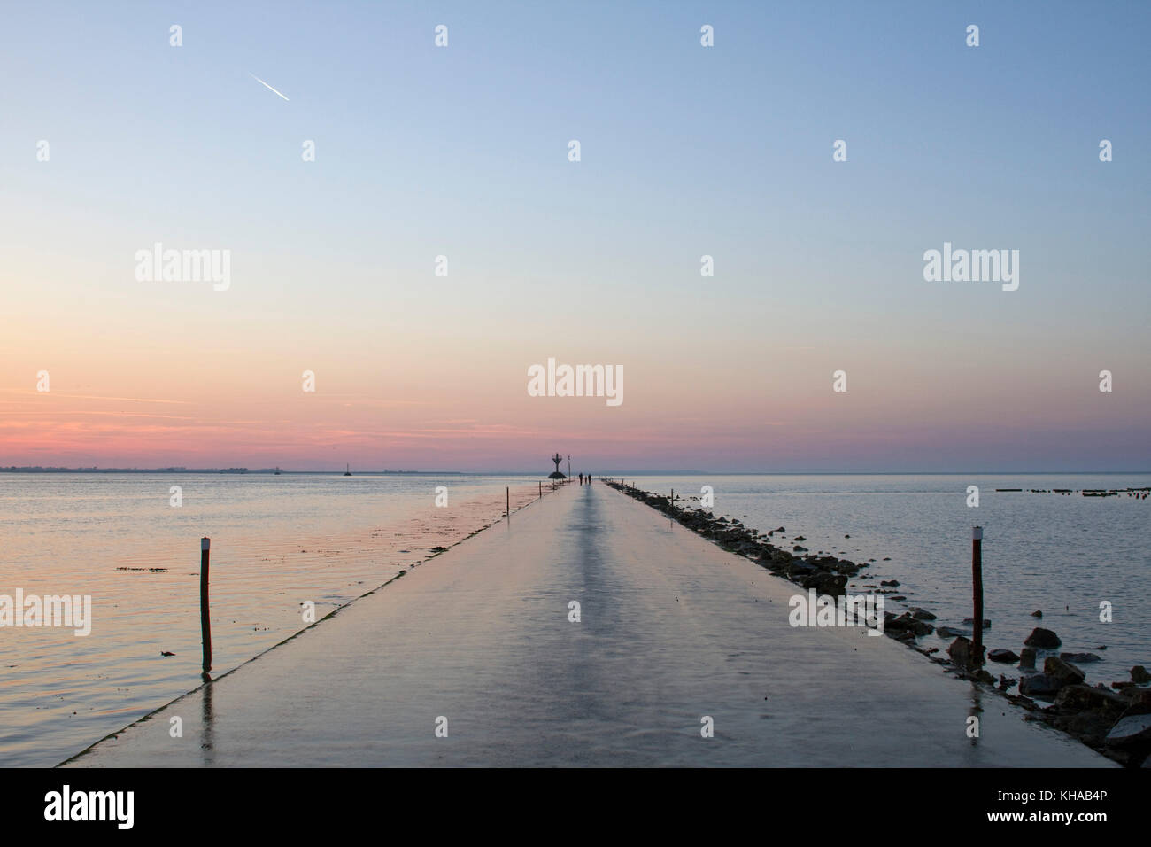 France, Vendee, Passage du Gois, passable road at low tide Stock Photo ...