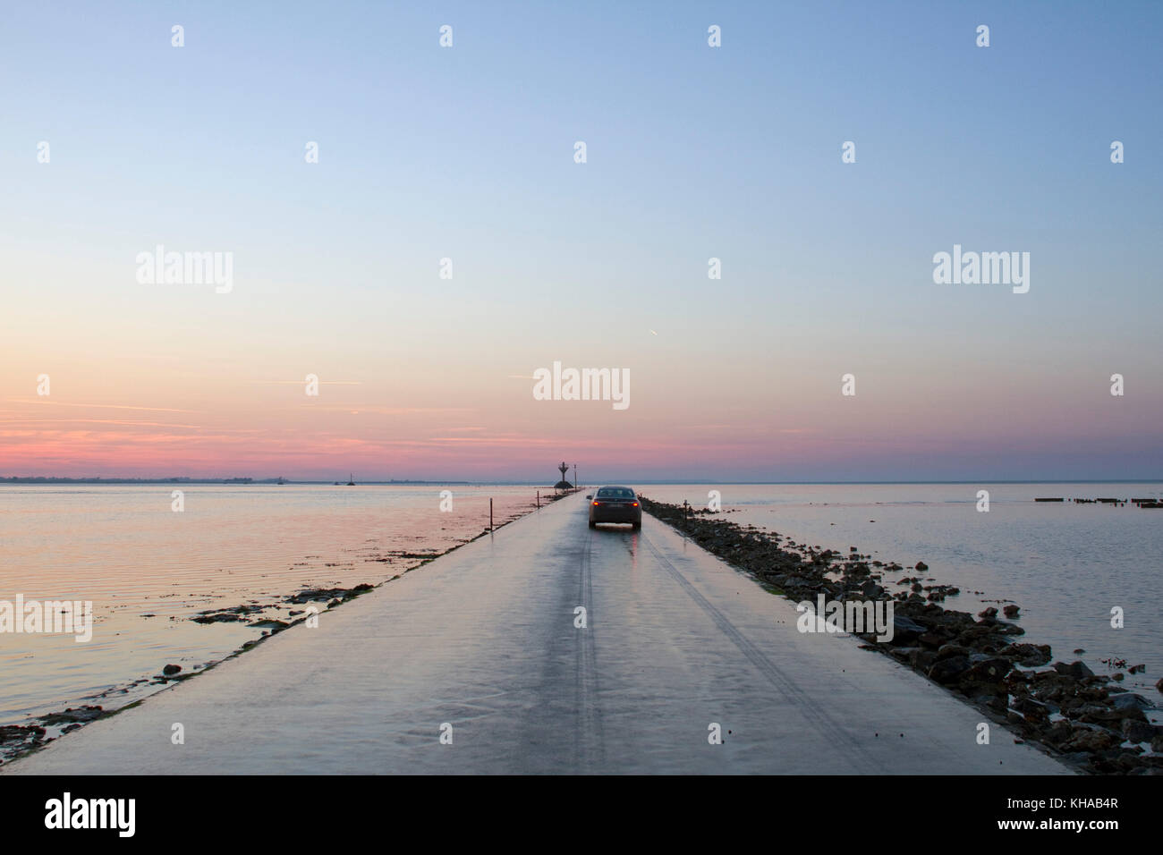 France, Vendee, Passage du Gois, passable road at low tide Stock Photo ...