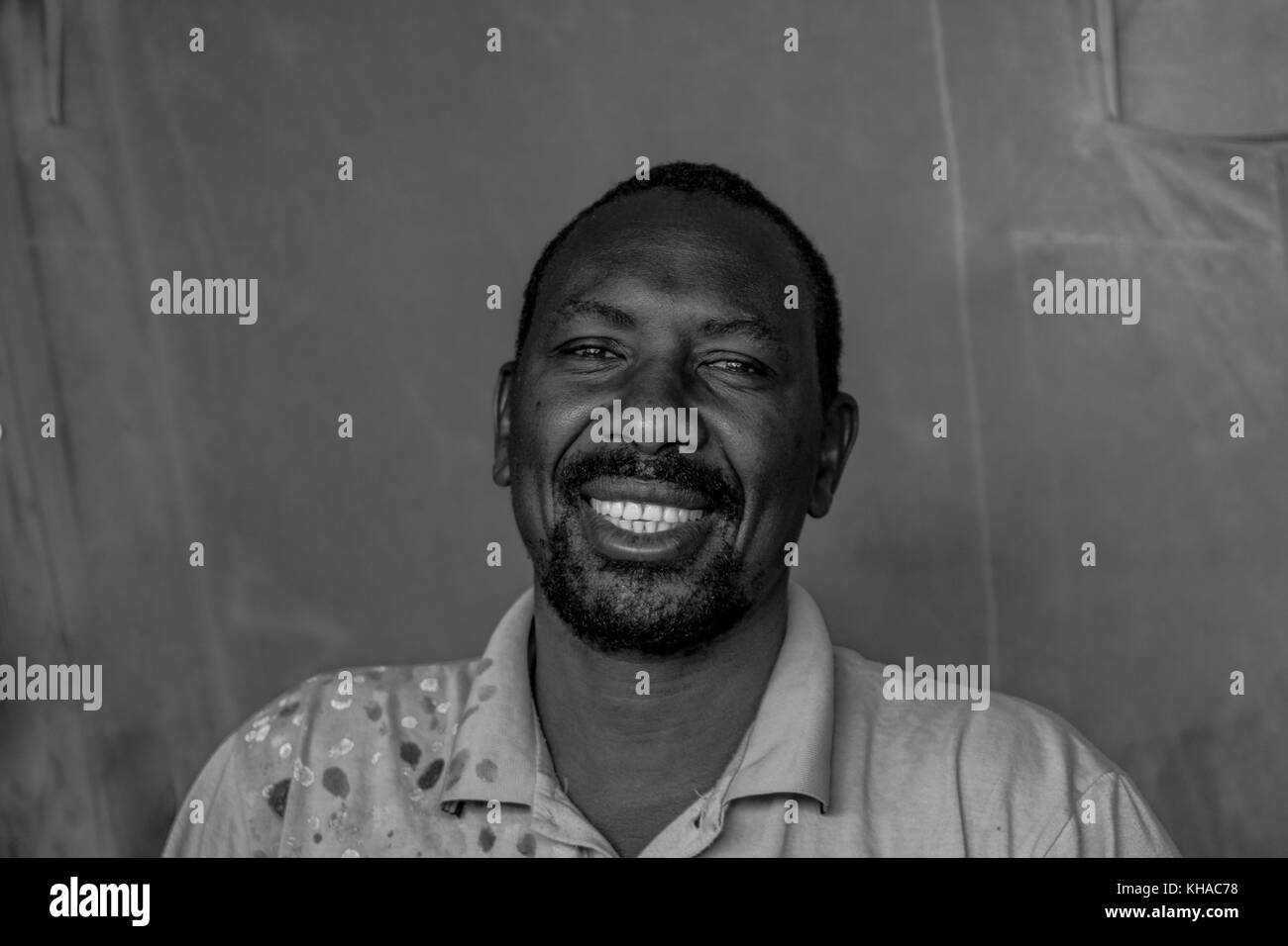Man in traditional dress mali Black and White Stock Photos & Images - Alamy