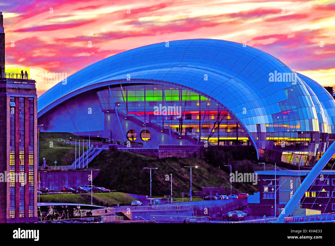 Gateshead Millenium Sage Concert Hall and The Baltic viewing platform ...