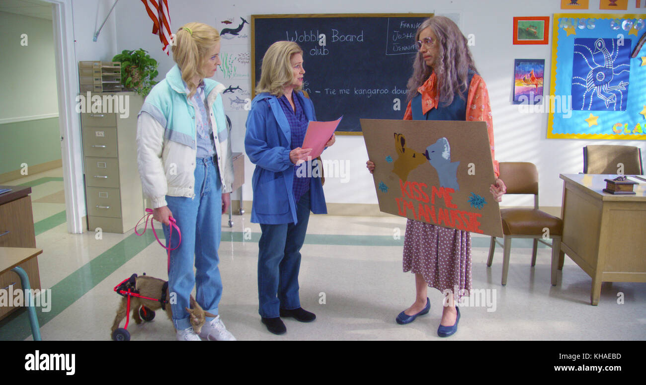 LADY DYNAMITE, l-r: Maria Bamford, Mary Kay Place, Fred Armisen ...