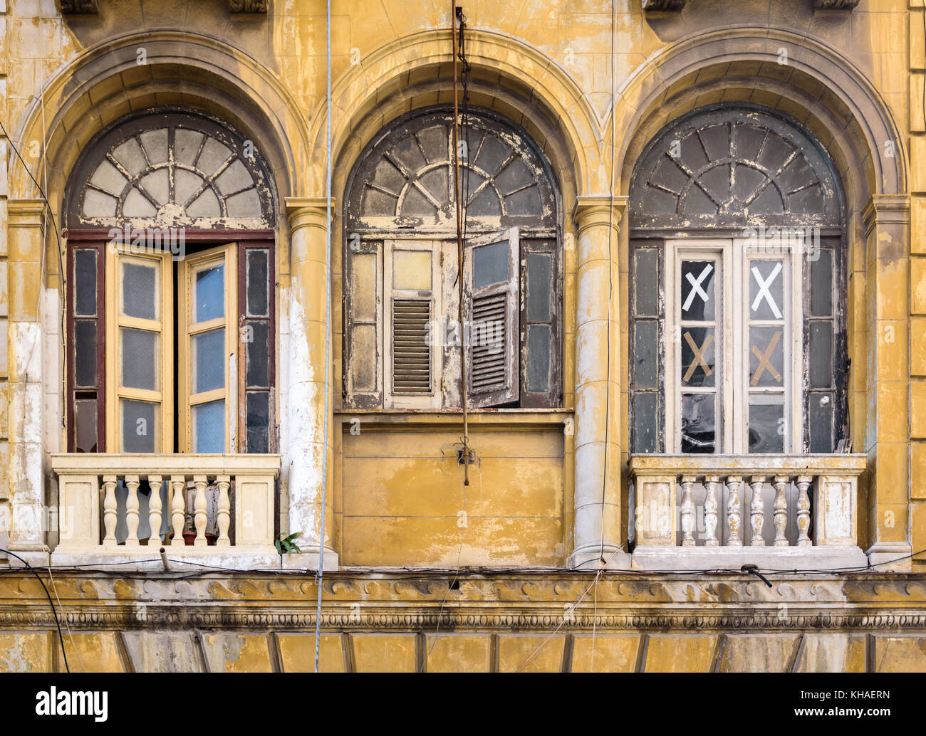 Worn out colorful windows in Havana, Cuba Stock Photo - Alamy