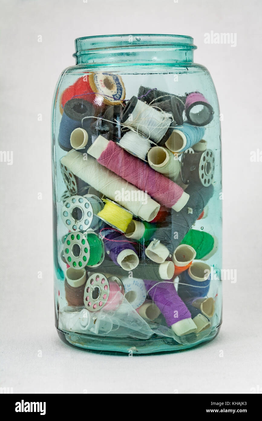 Small thread hi-res stock photography and images - Alamy